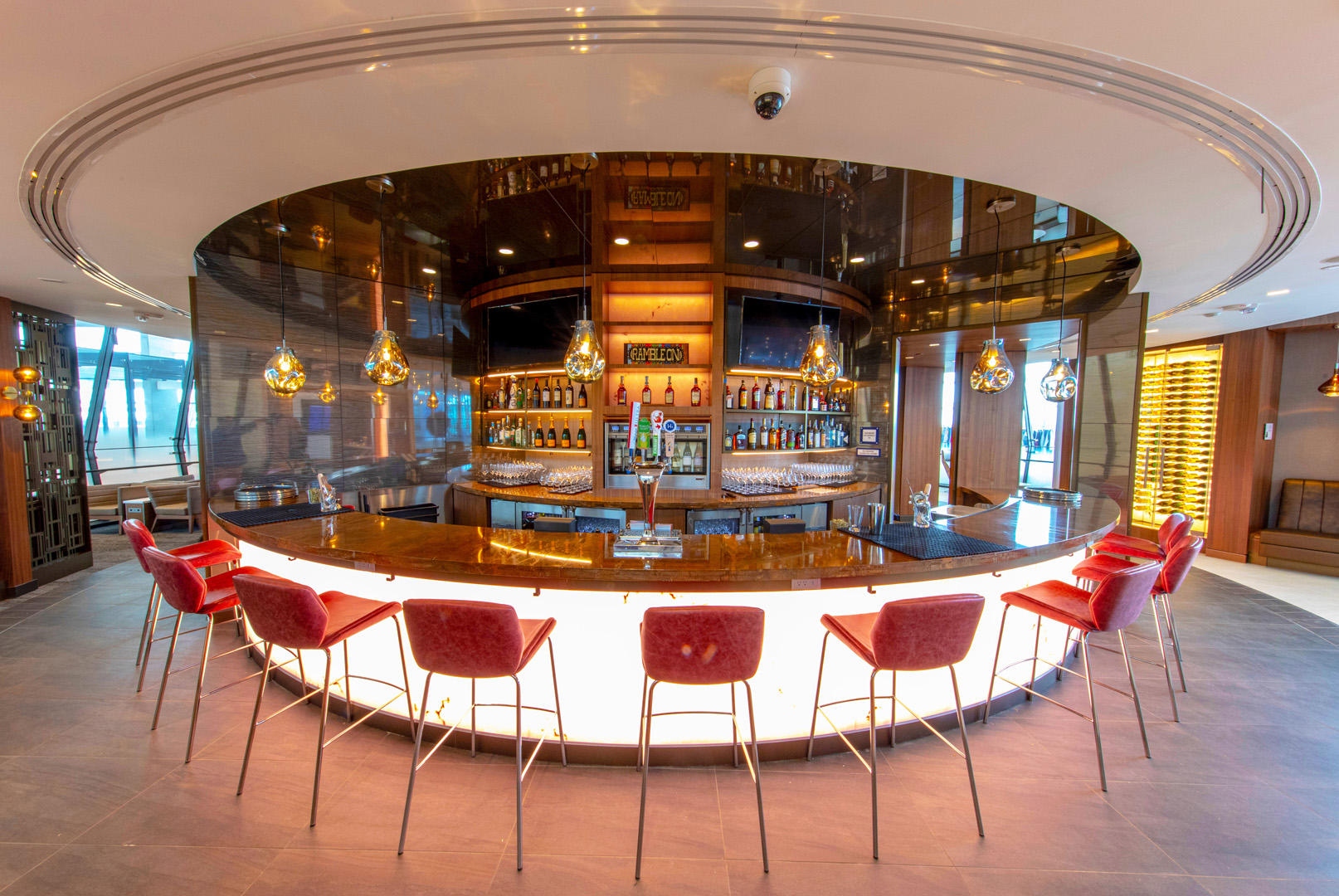 Unique Round Backlit Bar